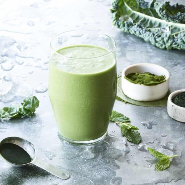 Queen of the Superfood Smoothie Recipes: Chlorella Pear Smoothie ...