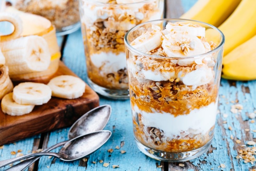 Easy Grab and Go Breakfast Parfaits To Start Your Morning Right ...
