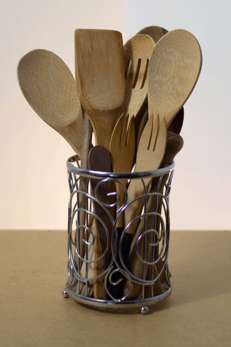 50 Essential Kitchen Tools and Their Uses (Ultimate Guide) - Natural ...